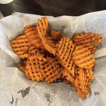 BAR-BILL EAST - Updated July 2025 - 127 Photos & 107 Reviews - 1129 ...