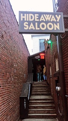 THE HIDEAWAY SALOON - 21 Photos & 32 Reviews - Dive Bars - 1607 ...
