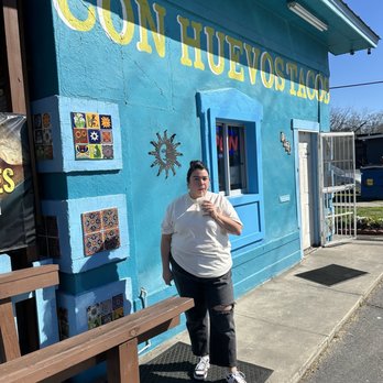 CON HUEVOS TACOS - Updated December 2024 - 332 Photos & 168 Reviews ...
