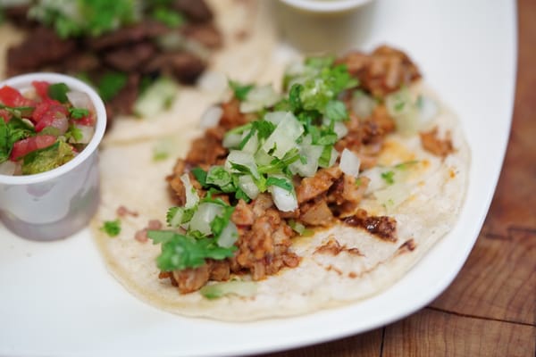 BURRITOS Y SALSAS - Updated October 2025 - 20 Photos & 35 Reviews - 207 ...