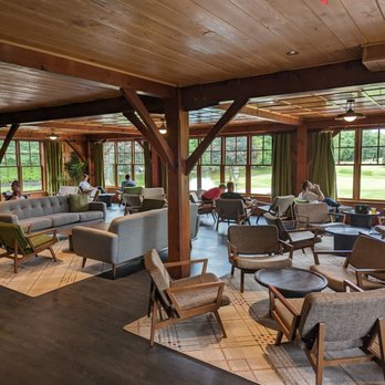 TREE HOUSE BREWING COMPANY - TEWKSBURY - Updated May 2024 - 67 Photos ...