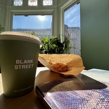 BLANK STREET COFFEE - Updated June 2024 - 83 Photos & 47 Reviews - 647 ...
