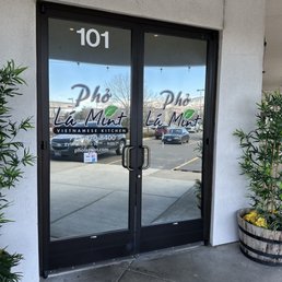 LA MINT - VIETNAMESE KITCHEN - Updated January 2026 - 942 Photos & 544 ...
