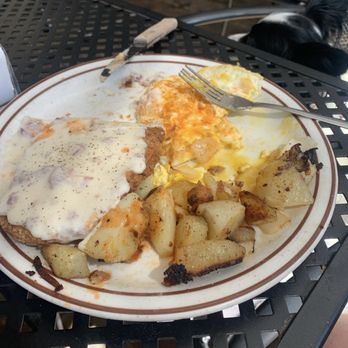 TORO PLACE CAFE - Updated June 2024 - 165 Photos & 203 Reviews - 665 ...