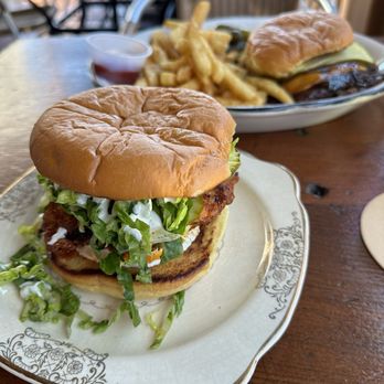 EMERALD MALLARD - Updated November 2024 - 49 Photos & 20 Reviews - 6256 ...