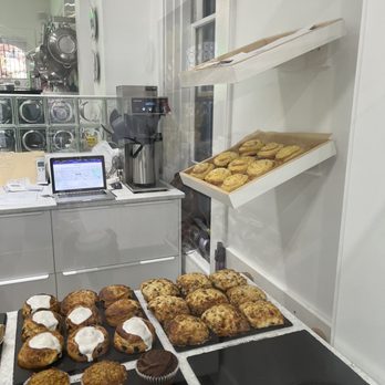 GOODMAN BAKES - Updated December 2025 - 60 Photos & 31 Reviews - 248 E ...