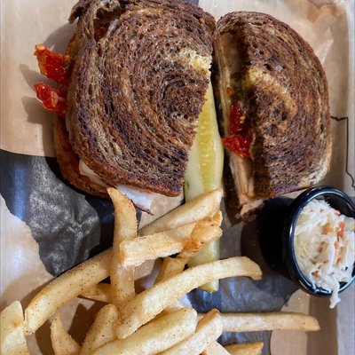 HAYSTACKS - Updated October 2025 - 154 Photos & 124 Reviews - 206 Main ...