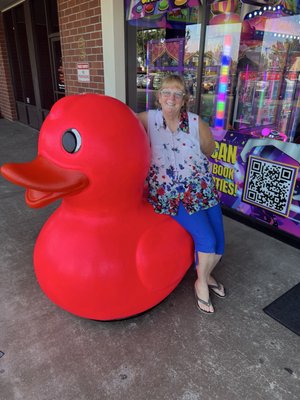 CLAW FACTORY - Updated January 2026 - 13 Photos - 1657 Hawthorne Ave NE ...