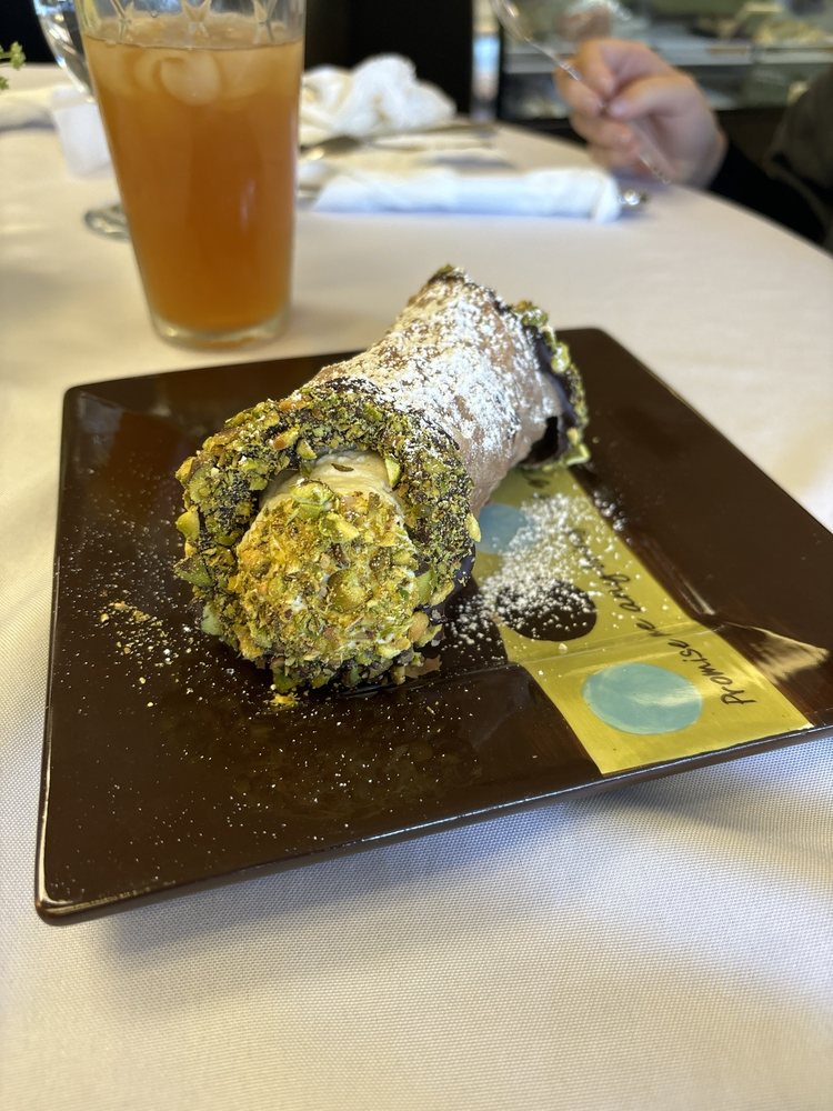 AMORE ITALIAN BAKERY & BISTRO - Updated March 2025 - 2108 Main St ...