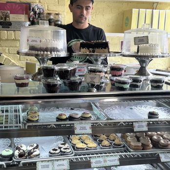 BILLY’S BAKERY - Updated December 2025 - 190 Photos & 266 Reviews - 75 ...