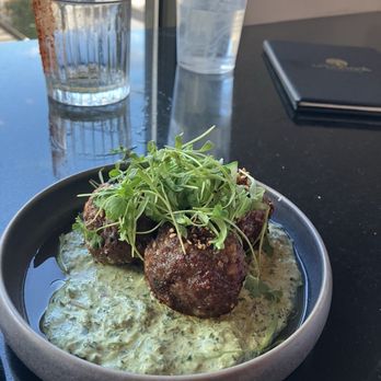 URBAN OAK RALEIGH - Updated January 2026 - 53 Photos & 27 Reviews - 200 ...