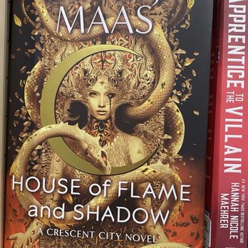 STACKS BOOK CLUB - Updated January 2025 - 131 Photos & 64 Reviews ...