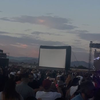 SILVERLAKES SPORTS COMPLEX - Updated February 2025 - 40 Photos & 46 ...