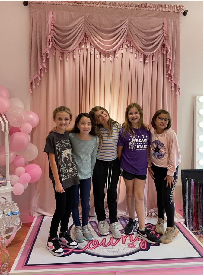 THE FRIENDSHIP FACTORY - Updated October 2025 - 10 Photos - 17420 Hall ...