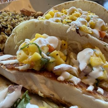 DOCKSIDE WILLIES - Updated April 2025 - 234 Photos & 178 Reviews - 449 ...