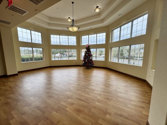 LADY LAKE PUBLIC LIBRARY - Updated July 2025 - 11 Photos - 225 W Guava ...