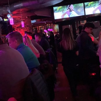 MR BIGGS BAR & GRILL - Updated May 2025 - 150 Photos & 324 Reviews ...