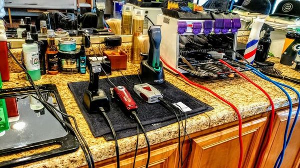 BIG HIT BARBER SHOP - Updated January 2026 - 82 Photos & 24 Reviews ...