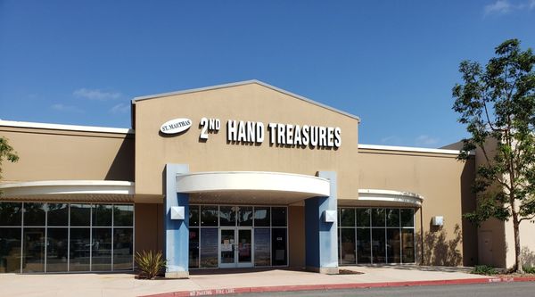 ST MARTHA’S 2ND HAND TREASURES - Updated August 2025 - 58 Photos & 36 Reviews - 39793 Avenida ...