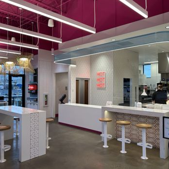 PRETTY BIRD - Updated January 2025 - 102 Photos & 101 Reviews - 7169 S ...