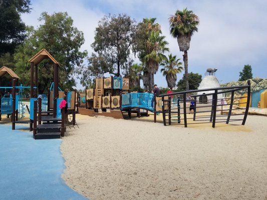 CHASE PALM PARK: SHIPWRECK PLAYGROUND - 55 Photos & 31 Reviews - 323 E ...
