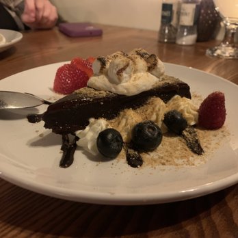 FISH BONES GRILL - Updated August 2025 - 170 Photos & 213 Reviews - 70 ...