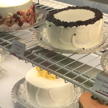 SWEET SURRENDER BAKERY - Updated August 2024 - 538 Photos & 456 Reviews ...