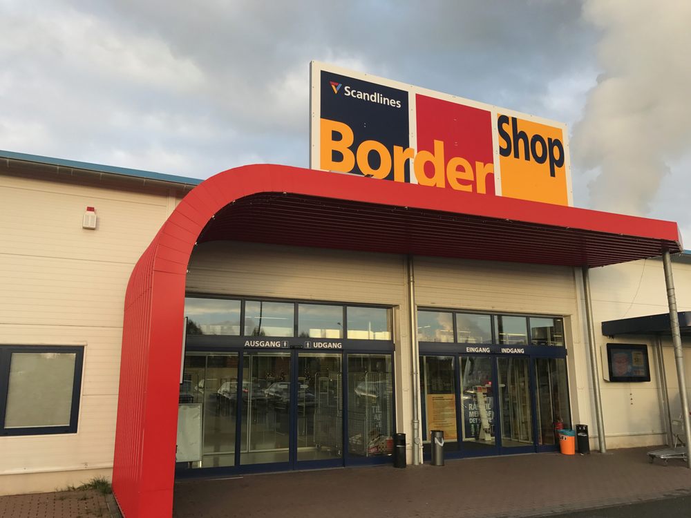BORDER SHOP - Updated September 2024 - Zum Südtor 5, Rostock ...