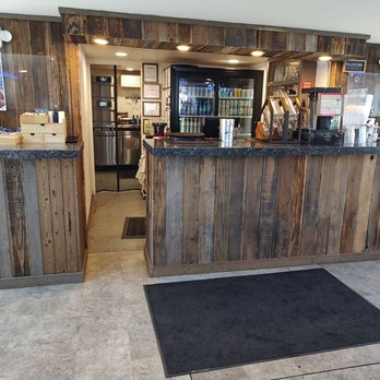 BULLHEAD BELLE - Updated October 2025 - 39 Photos & 12 Reviews - 1251 ...