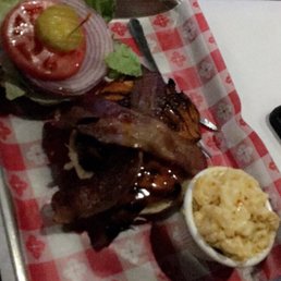 BOBBIQUE - Updated December 2025 - 457 Photos & 486 Reviews - 70 W Main ...