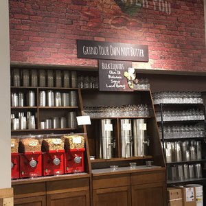 STROEHMANN’S BAKERY OUTLET - Updated December 2024 - 10 Reviews - 2214 ...