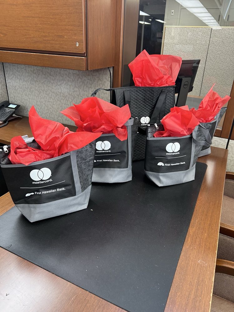 FIRST HAWAIIAN BANK - Updated January 2026 - 22 Photos & 28 Reviews ...