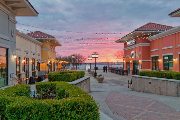 THE HARBOR - Updated December 2025 - 167 Photos & 58 Reviews - 2074 ...