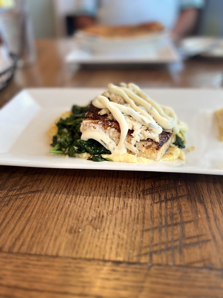 HOT FISH CLUB - 658 Photos & 692 Reviews - 4911 Highway 17 Business ...