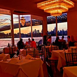GIANDO ON THE WATER RESTAURANT - Updated July 2025 - 2725 Photos & 297 ...