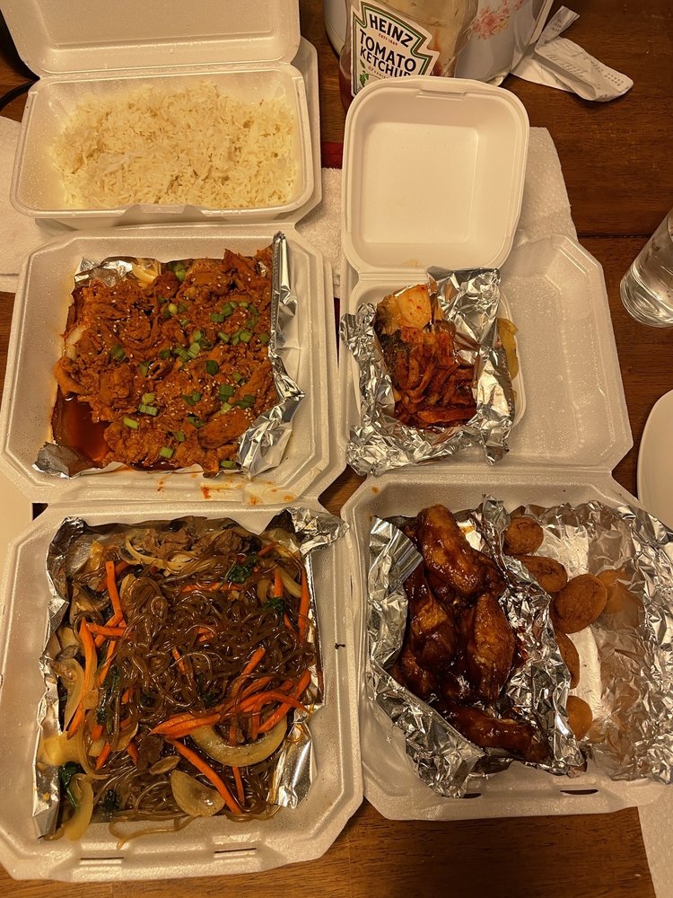 SPORTS NUT - Updated August 2025 - 12 Photos & 39 Reviews - 801 Rose St ...