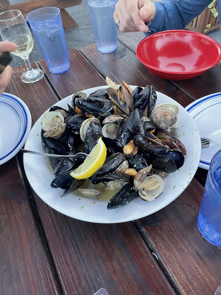 HARVEY CEDARS SHELLFISH - Updated June 2024 - 165 Photos & 143 Reviews ...