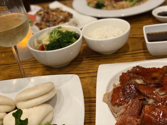 AZU LUCY HO’S - 314 Photos & 326 Reviews - 3220 Apalachee Pkwy ...