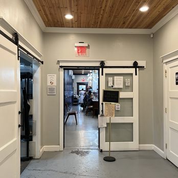 DEVOTED - Updated December 2025 - 119 Photos & 74 Reviews - 613 S Lewis ...