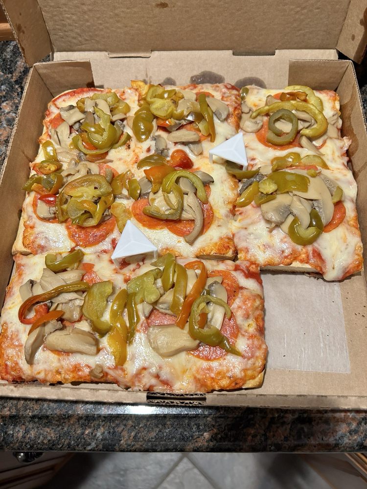 CENTER PIZZA 1499 - Updated September 2025 - 20 Photos & 24 Reviews ...