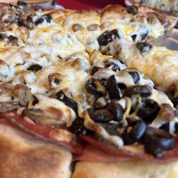 THE SPOT SPORTS BAR & GRILL - Updated January 2026 - 188 Photos & 301 ...