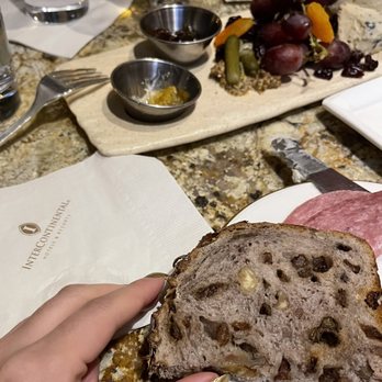 ROUND ROBIN BAR - 176 Photos & 189 Reviews - 1401 Pennsylvania Ave NW ...