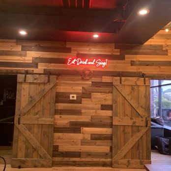 WHISKEY ROOTS BAR AND GRILL - Updated January 2025 - 66 Photos & 47 ...