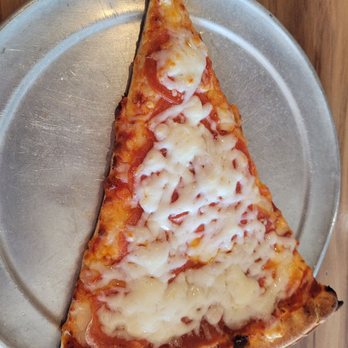 LITTLE ITALY PIZZERIA & PASTA - Pizza - 4085 Pacific Hwy, San Diego ...