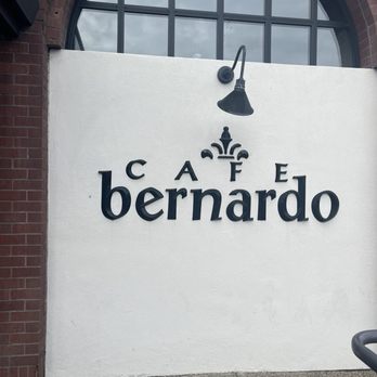 CAFE BERNARDO AT PAVILIONS - Updated October 2024 - 864 Photos & 507 ...