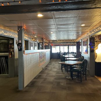 WHITE LAKE INN RESTAURANT & BAR - Updated September 2025 - 64 Photos ...