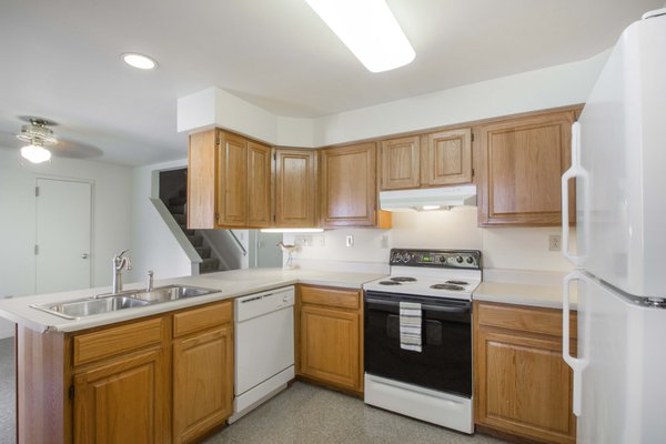 BEACON POINT HOMES - Updated October 2025 - 18 Photos - 100 Tern Rd ...