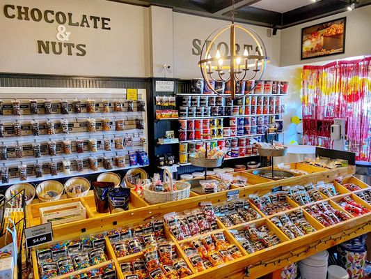 KERNEL’S GOURMET POPCORN & MORE - Updated December 2025 - 20 Photos ...