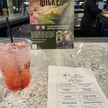 PARAGON THEATERS FENTON - Updated March 2025 - 146 Photos & 83 Reviews ...