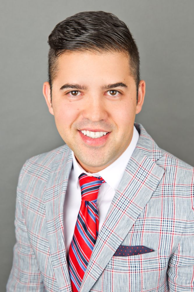 FRANK GUTIERREZ - THE GUTI GROUP - Updated January 2025 - 11 Photos ...